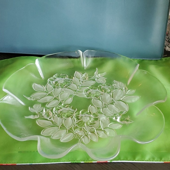 Dining | Flower Platter | Poshmark